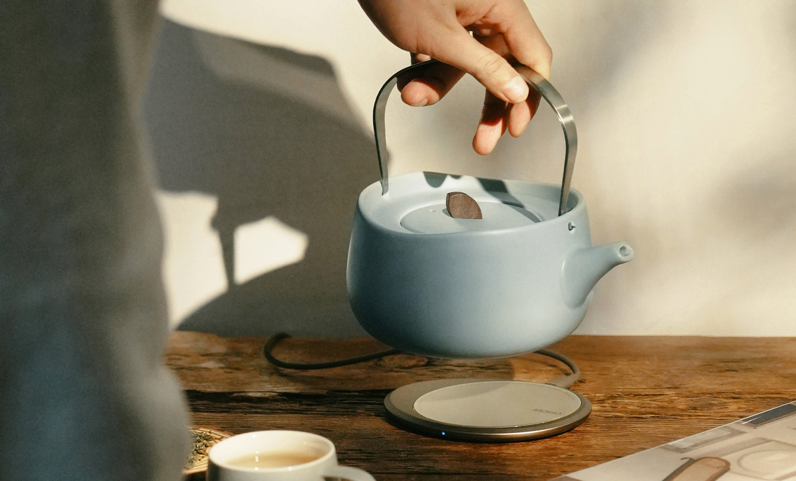 Leiph Ceramic Self-Heating Teapot | Handmade Set | Ohom
